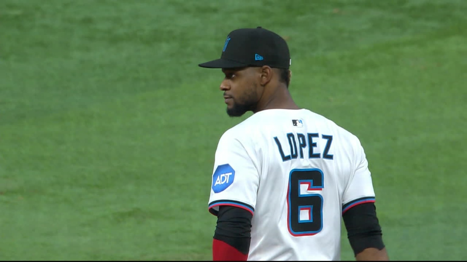 Otto Lopez's sliding play | 04/16/2025 | Miami Marlins