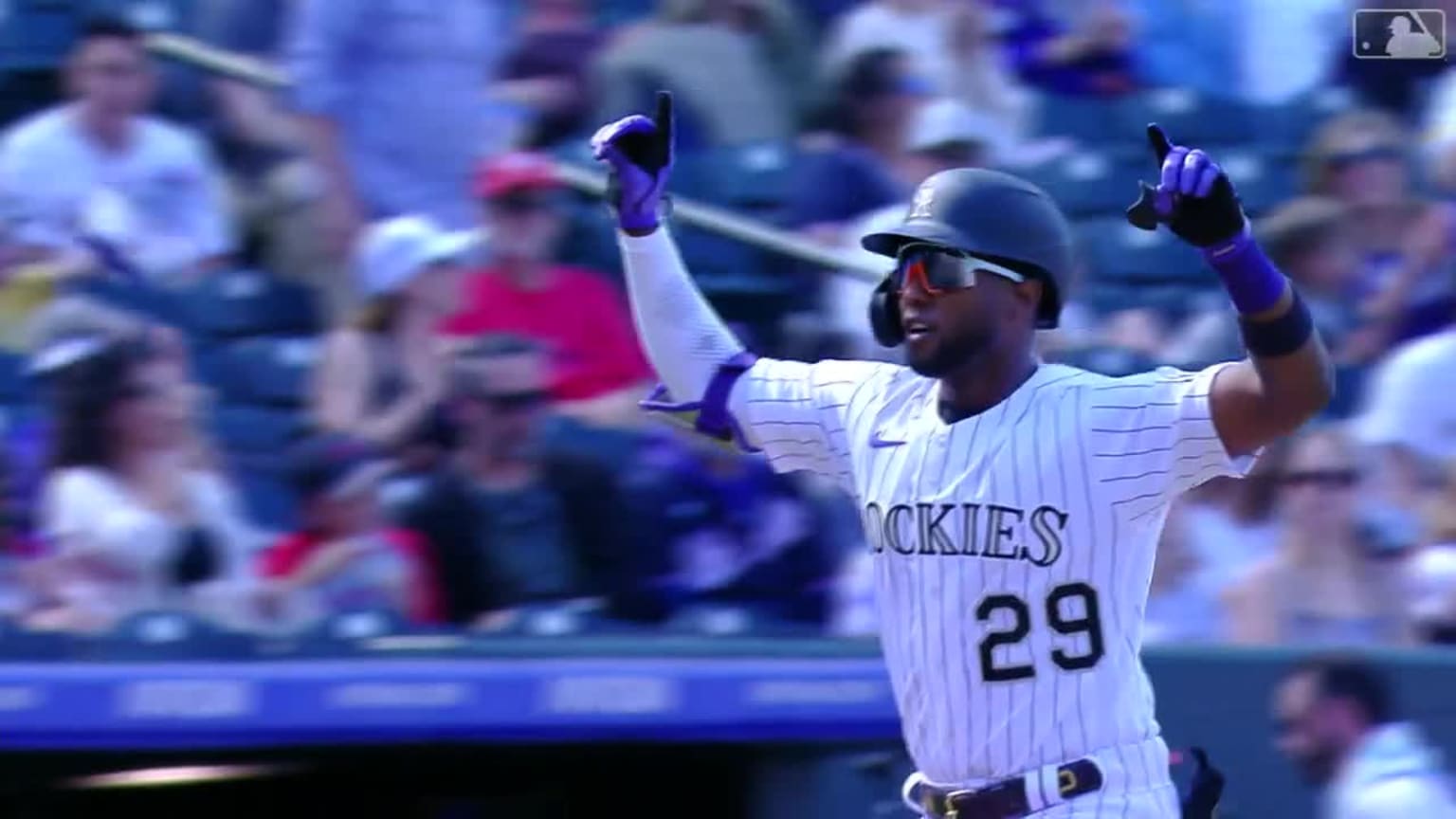 Jurickson Profar's solo home run(1) | 04/09/2023 | MLB.com