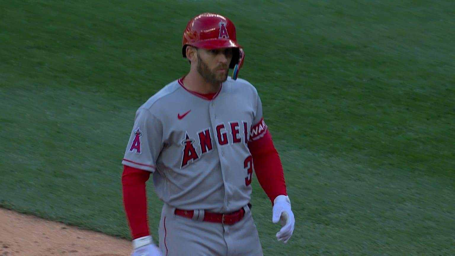 Taylor Ward lifts sac fly to left-center in the 5th | 04/20/2023 | MLB.com