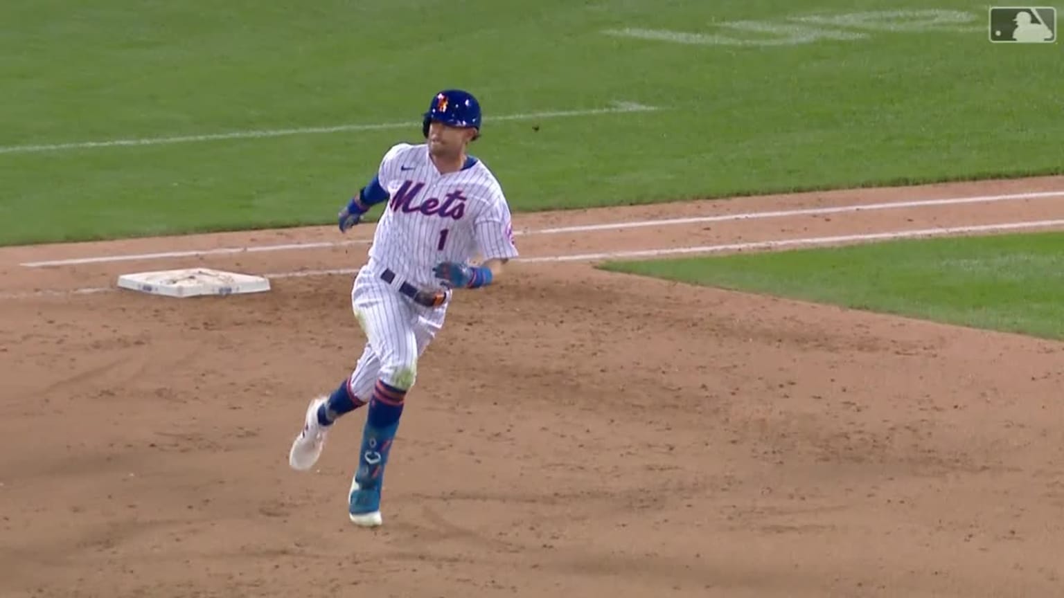 Jeff McNeil drives a go-ahead, solo homer to right | 08/09/2023 | New ...