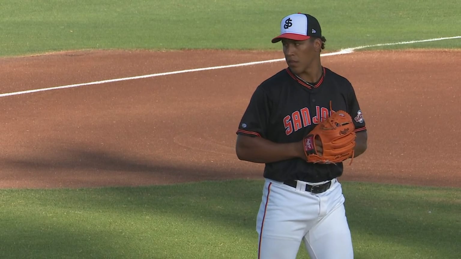 Giants prospect Reggie Crawford fans three batters | 06/02/2023 | MLB.com