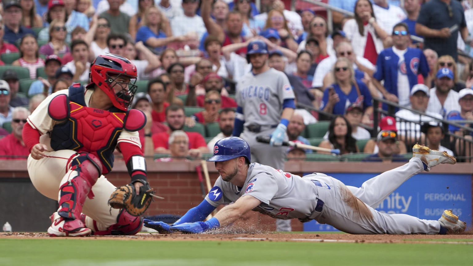 Kyle Tucker scores on throwing error | 08/09/2025 | Chicago Cubs