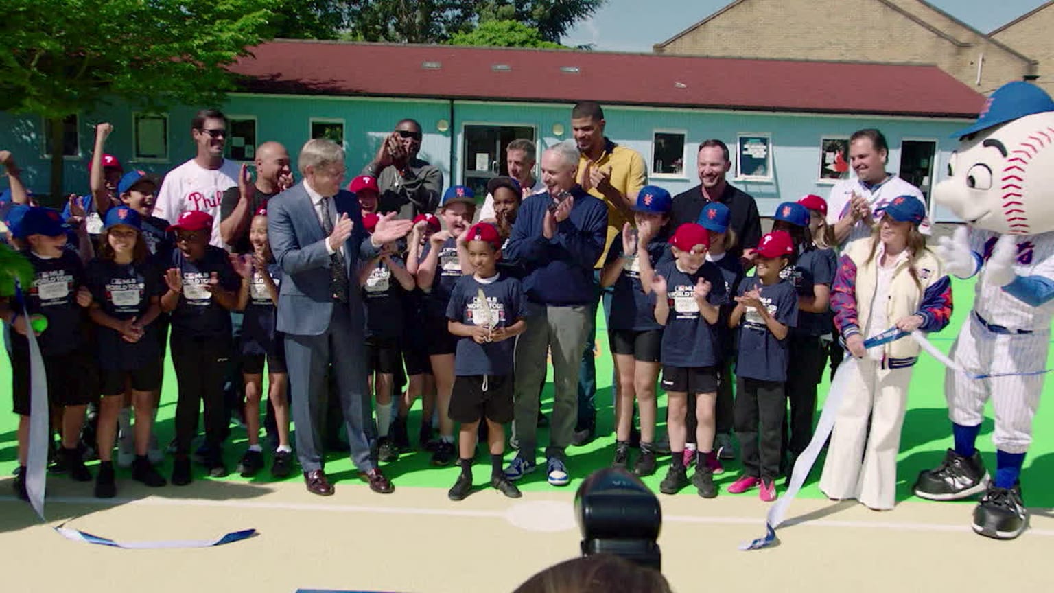2024 Italian American Baseball Foundation Gala | 12/06/2024 | MLB.com