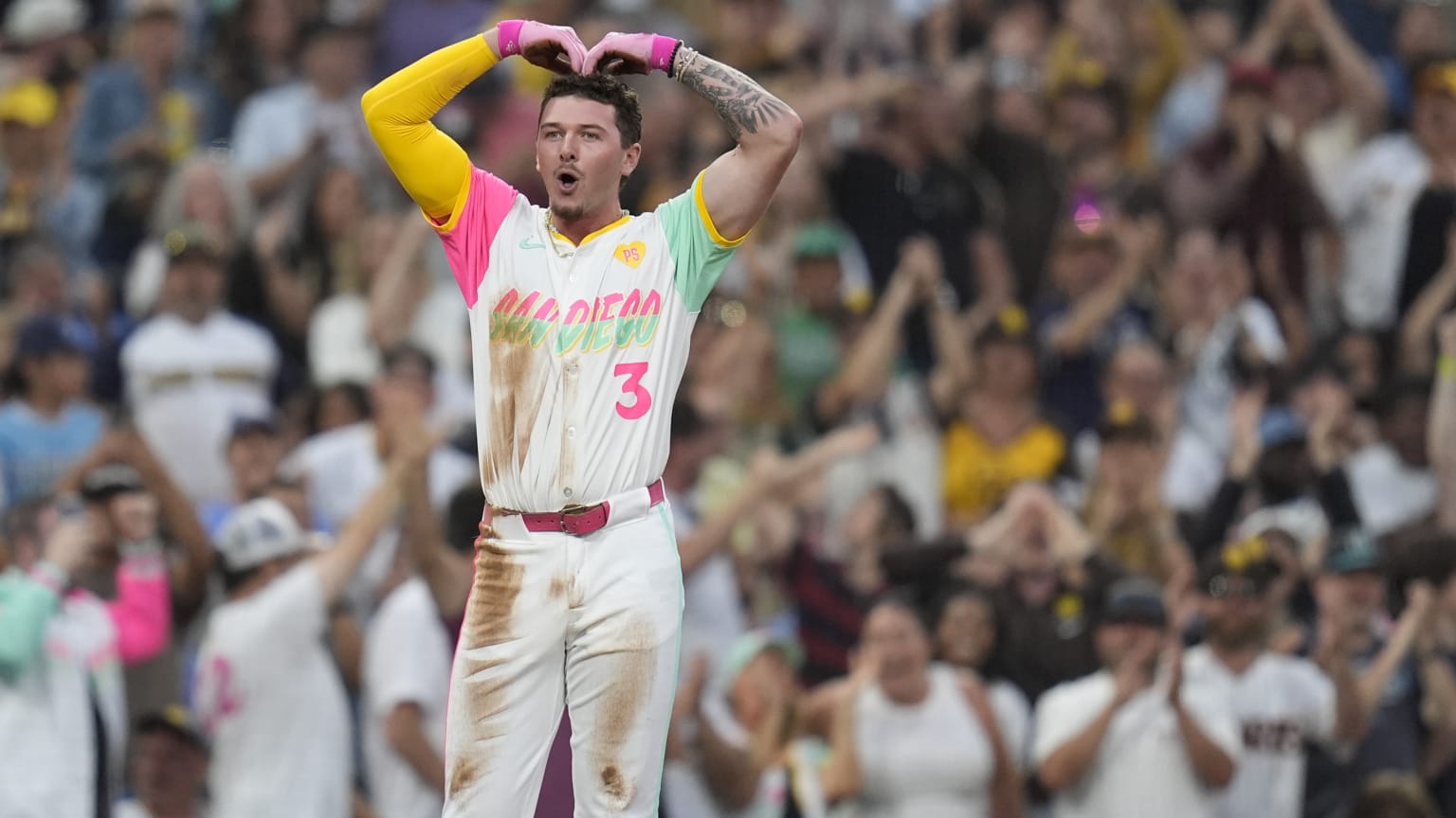 Jackson Merrill's two-run triple | 07/05/2024 | San Diego Padres