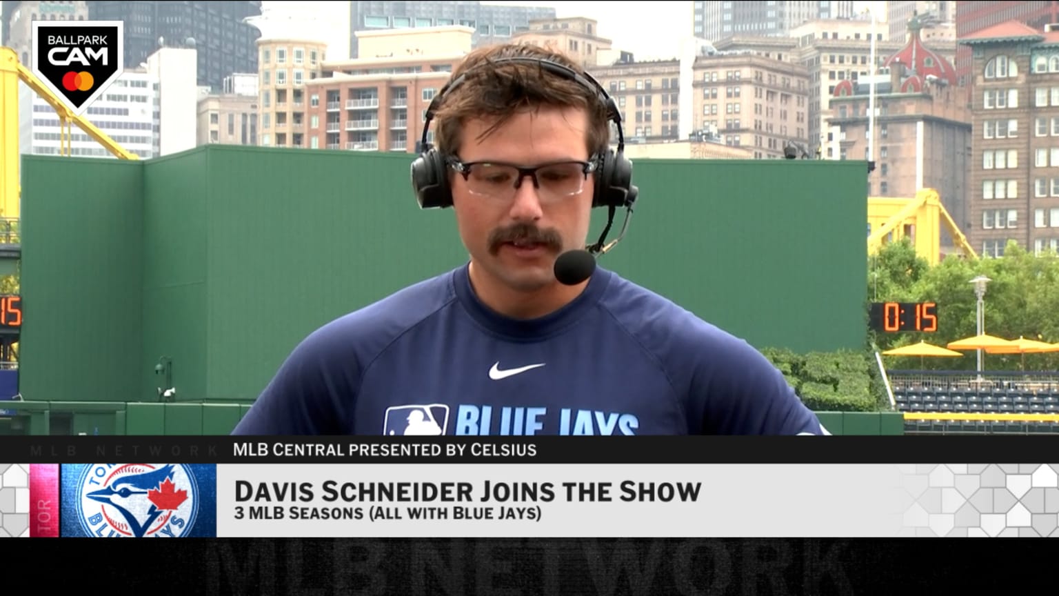 Davis Schneider on his Play of the Week winning catch | 08/20/2025 ...