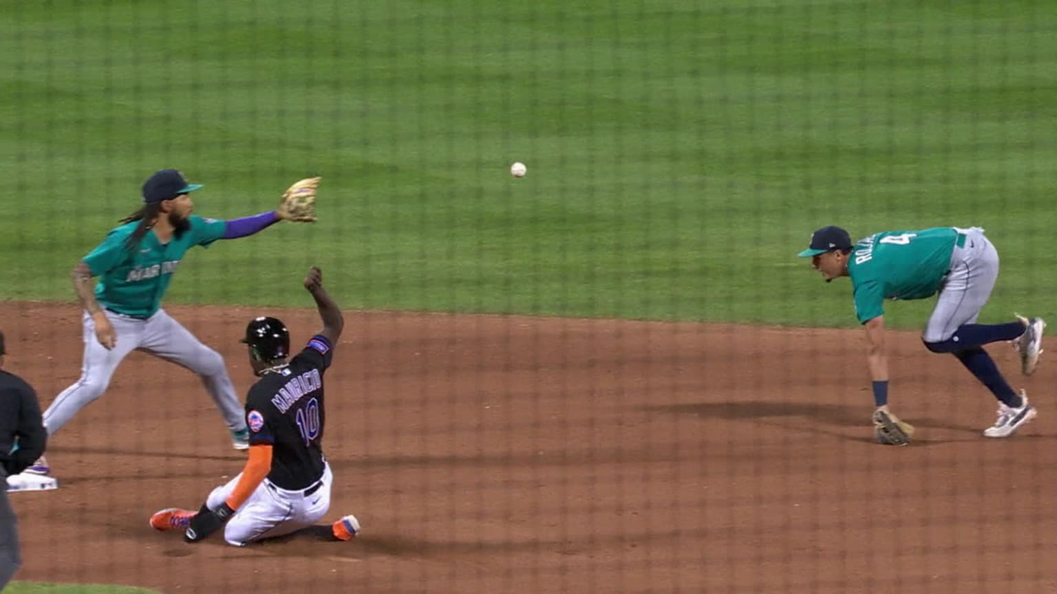 Josh Rojas hace una hábil jugada para liquidar el 7mo | 01/09/2023 ...