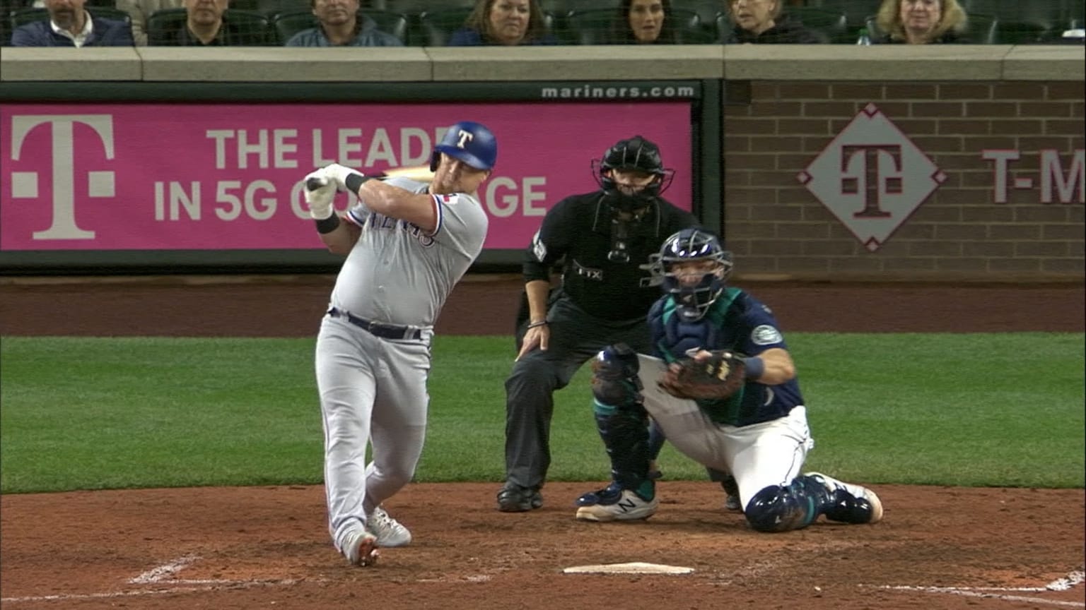 Kole Calhoun's go-ahead single | 09/29/2022 | Texas Rangers