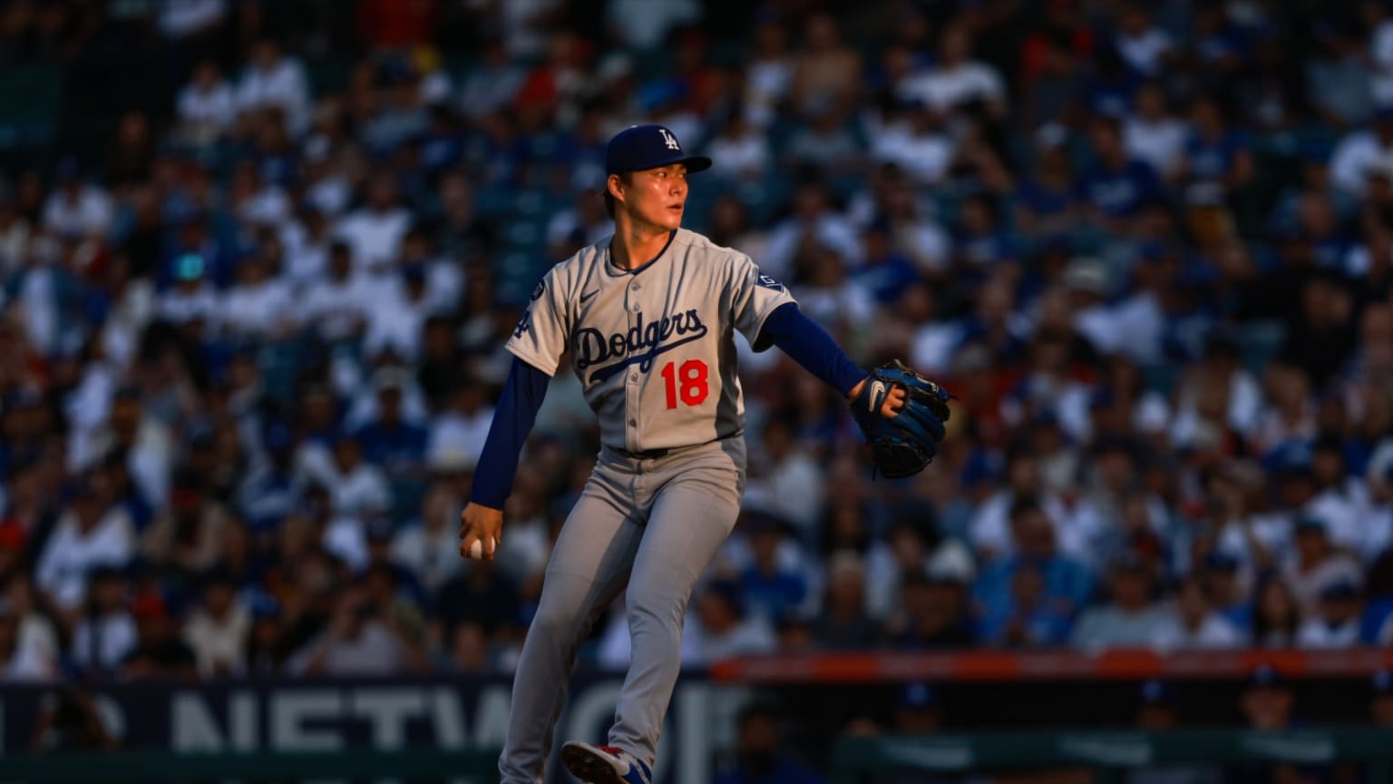 Yoshinobu Yamamoto freezes Bryce Teodosio | 08/11/2025 | Los Angeles ...