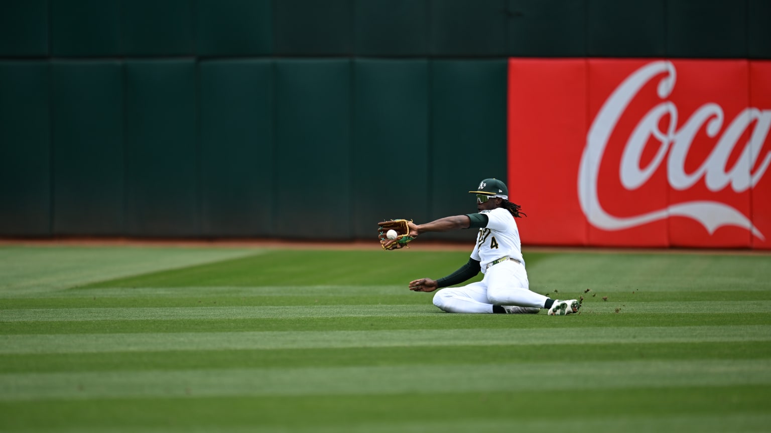 Lawrence Butler's sliding catch | 08/22/2024 | Athletics