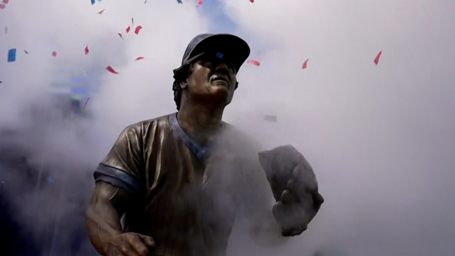 Cubs unveil Ryne Sandberg statue | 06/23/2024 | MLB.com