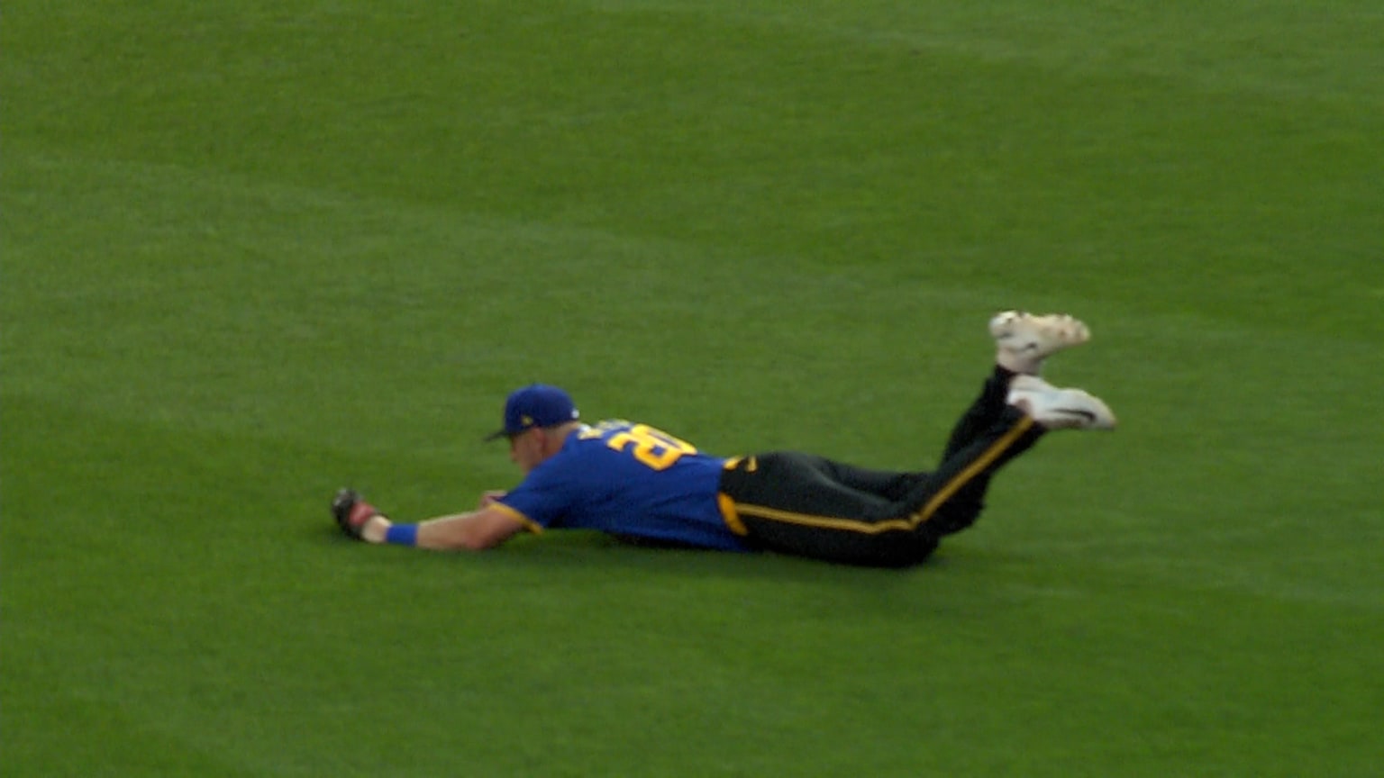 Luke Raley's diving catch | 07/19/2024 | Seattle Mariners