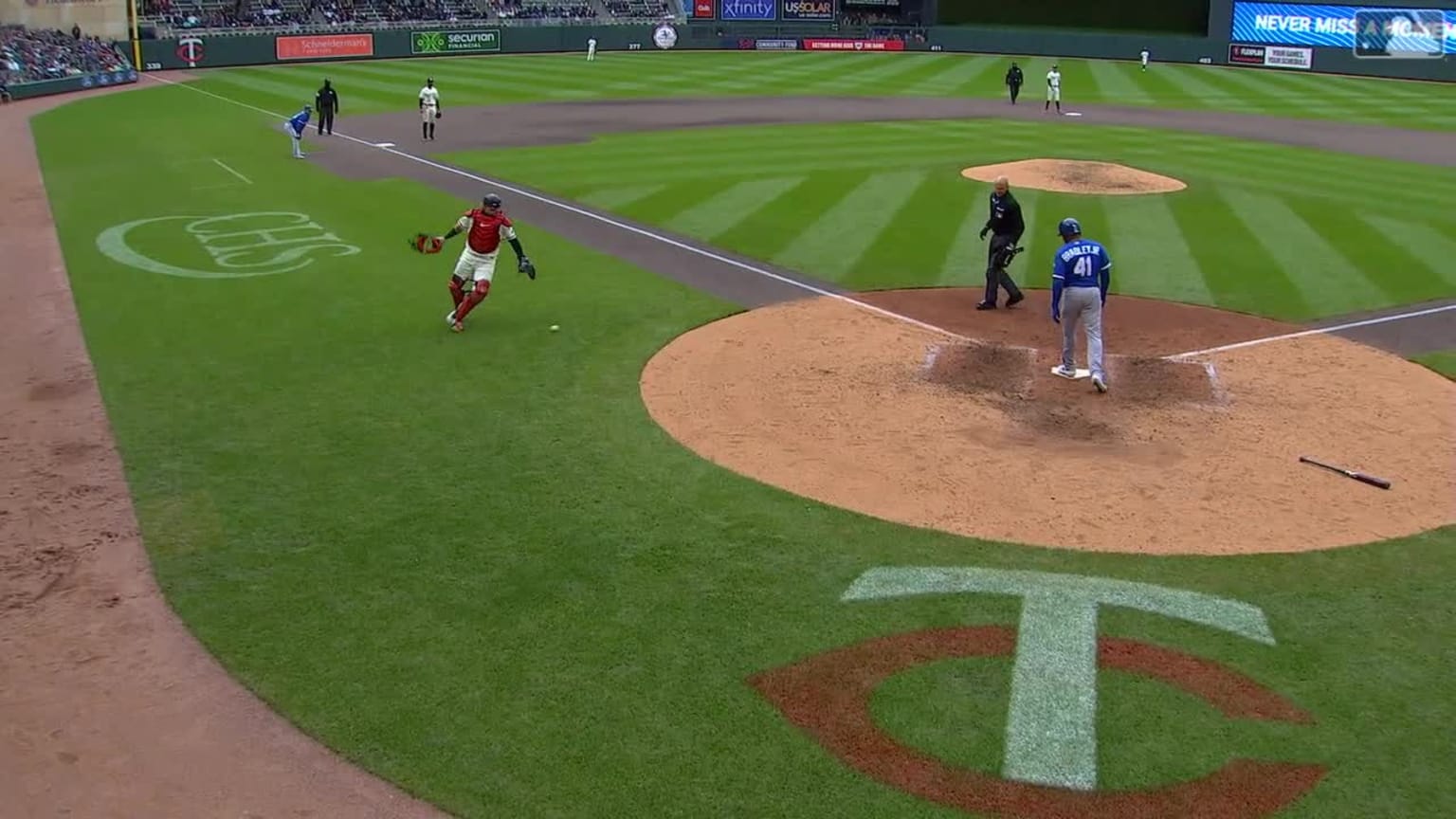 Jackie Bradley Jr. scores on Polanco's error | 04/30/2023 | MLB.com