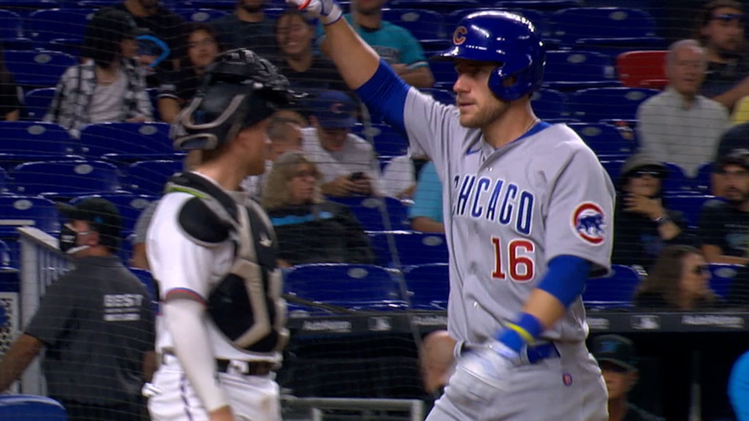 Patrick Wisdom smokes a solo home run to left field | 09/21/2022 | MLB.com