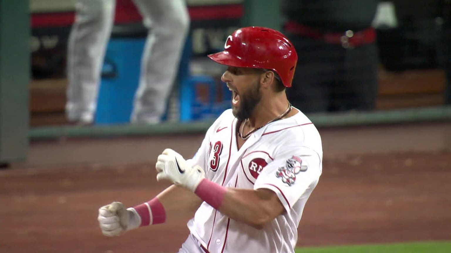 Nick Martini rips a game-tying HR in the 8th inning | 09/05/2023 ...