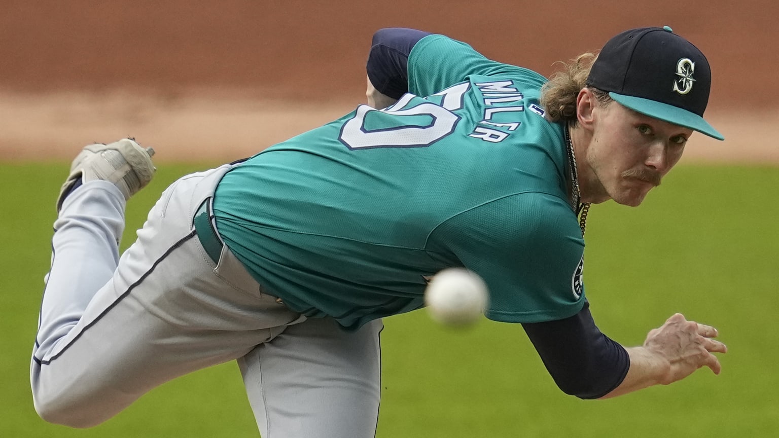 Bryce Miller fans Bo Naylor | 06/18/2024 | Seattle Mariners