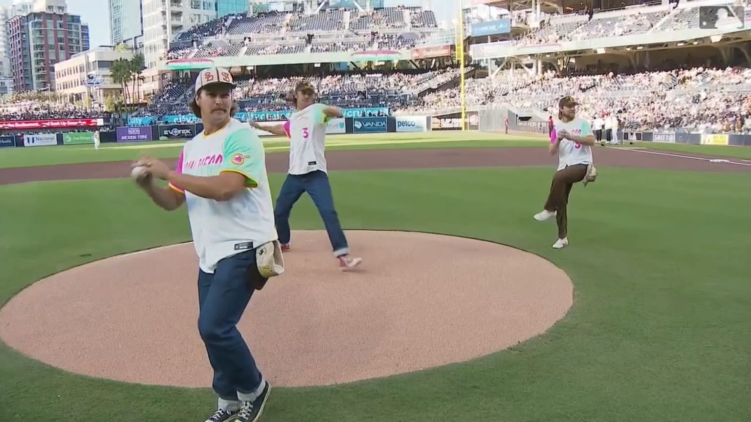 8/1/25: The Seager Boys' ceremonial first pitch | 08/01/2025 | San Diego Padres