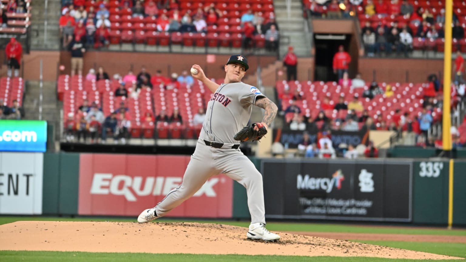 Hunter Brown fans Michael Siani | 04/15/2025 | Houston Astros