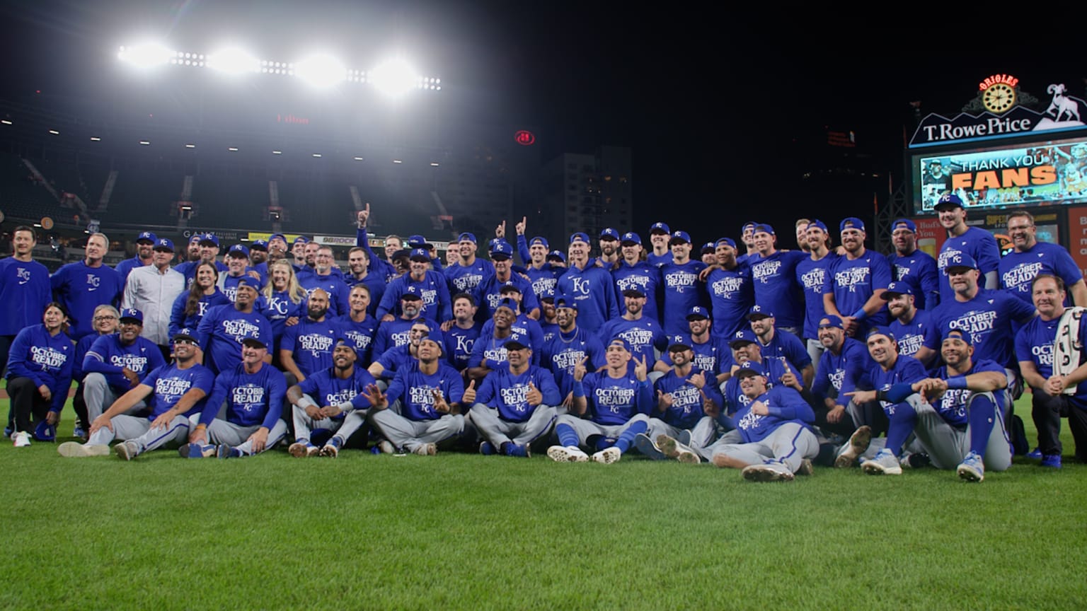 Royals celebrate after clinching spot in ALDS | 10/02/2024 | Kansas ...