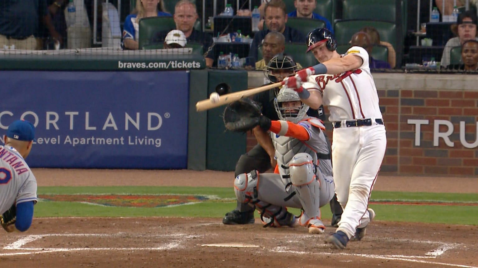 Sean Murphy lines an RBI single to center field | 08/23/2023 | Atlanta ...