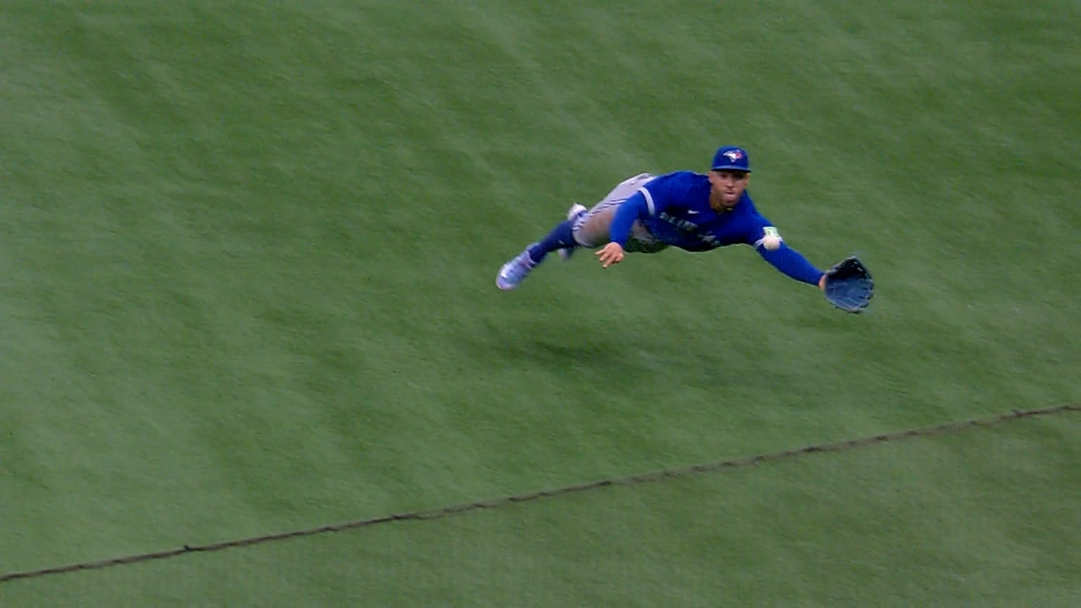 Springer makes an impressive diving grab in right | 09/24/2023 ...