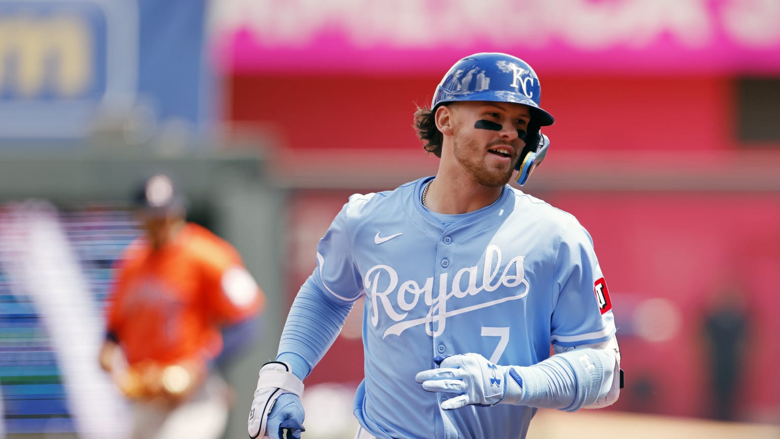 Bobby Witt Jr. hits a two-run homer (3) | 04/11/2024 | MLB.com