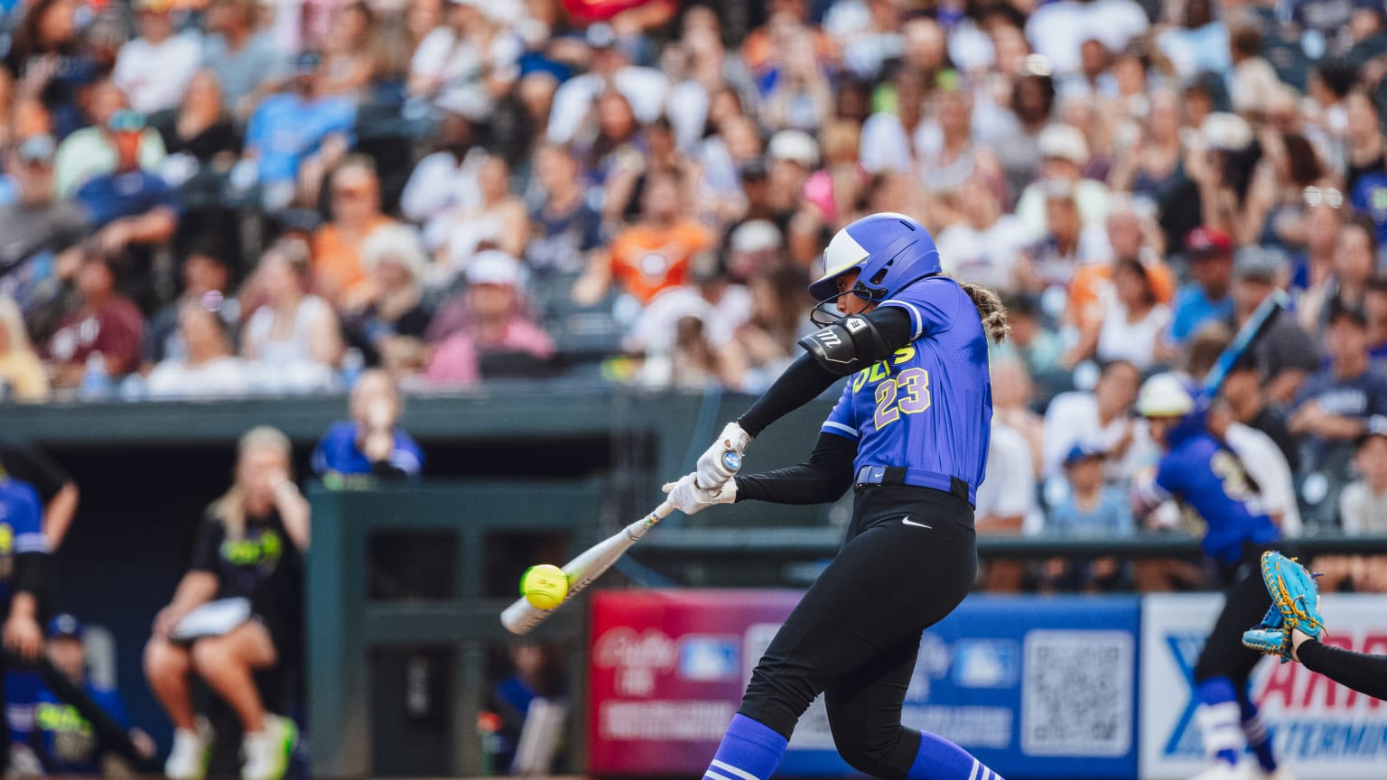 Tiare Jennings' RBI double | 20/07/2025 | Lasmayores.com