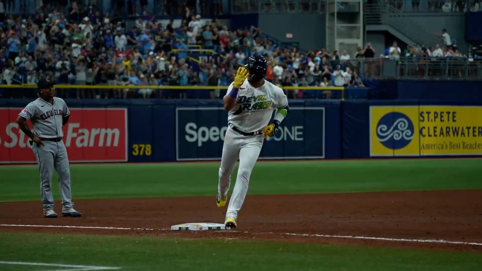 Take a look at Isaac Paredes' home run | Creator Cuts | 08/11/2023 ...