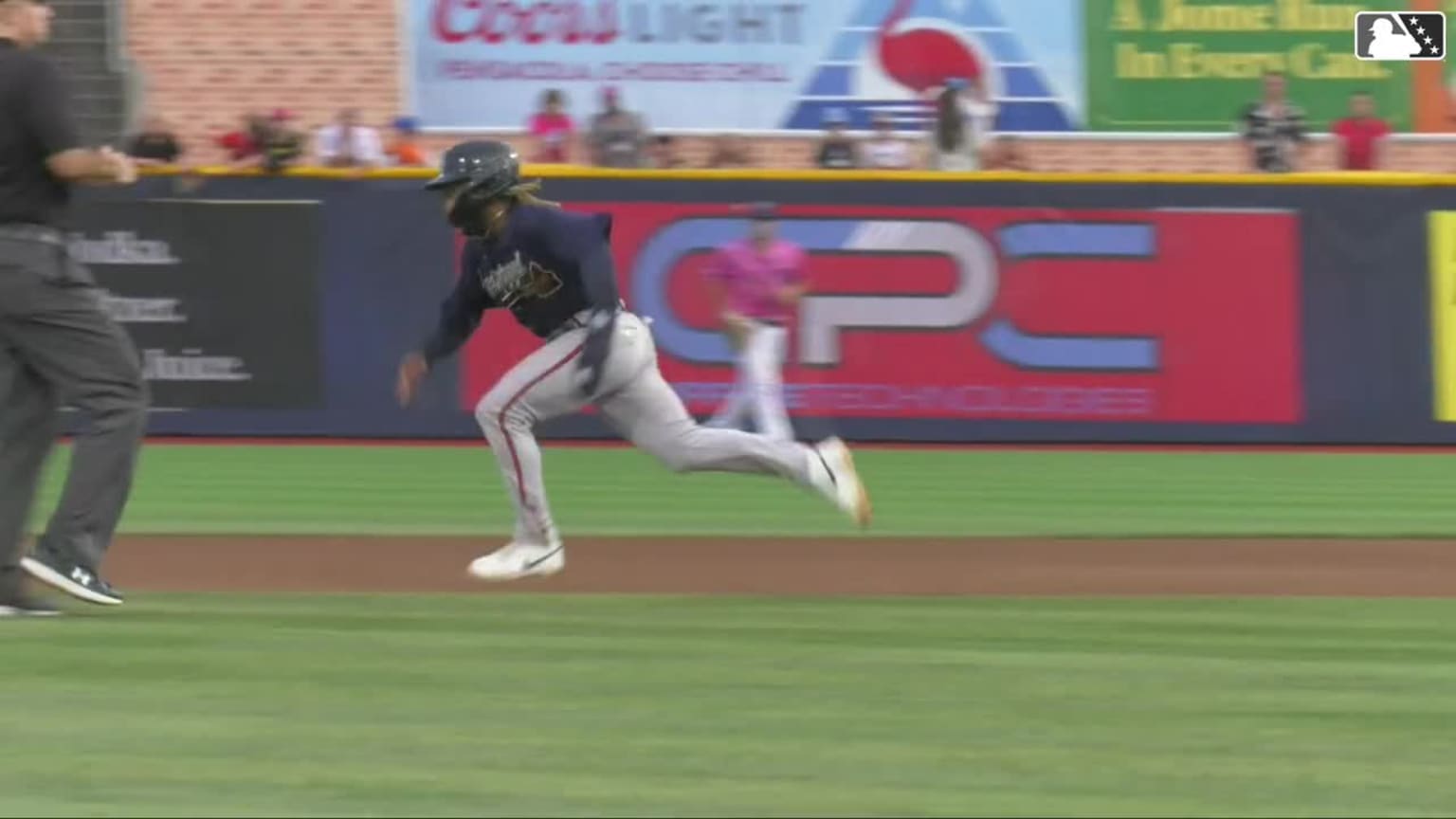 Justin Dean's record breaking stolen base | 07/21/2024 | MLB.com