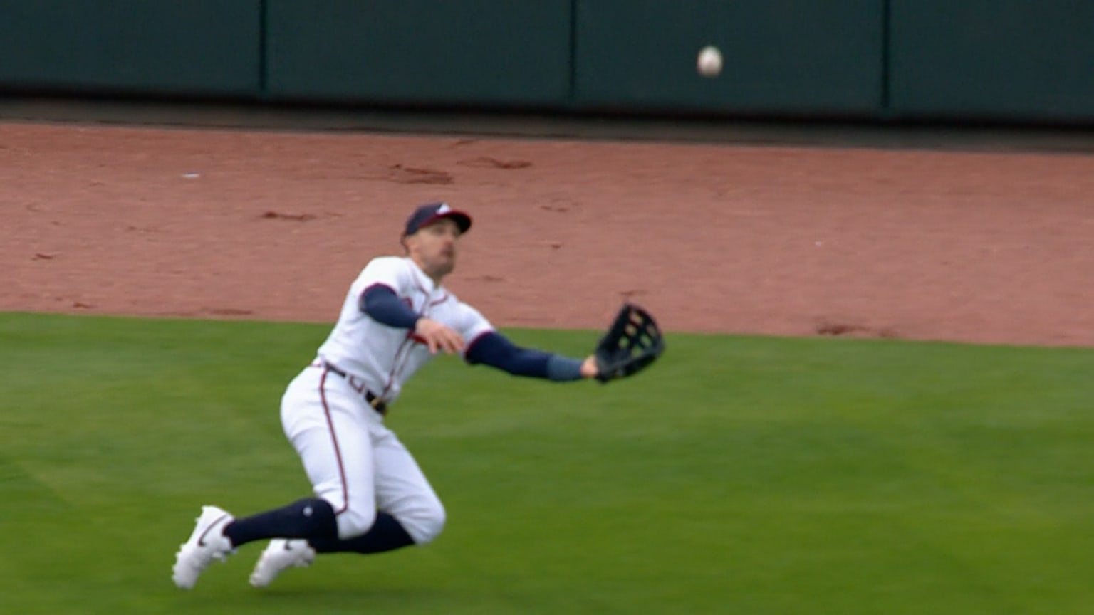 Daily Dash: Witt's unorthodox play, Harper's snag | 12/04/2024 ...