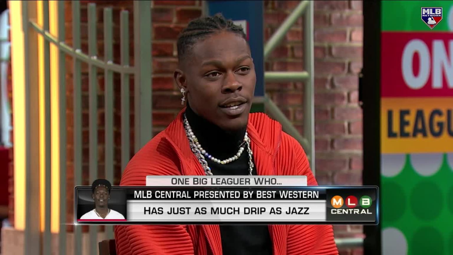 Ro Flo, DeRo and Jazz play "One Big Leaguer Who" | 10/13/2022 | Seattle ...