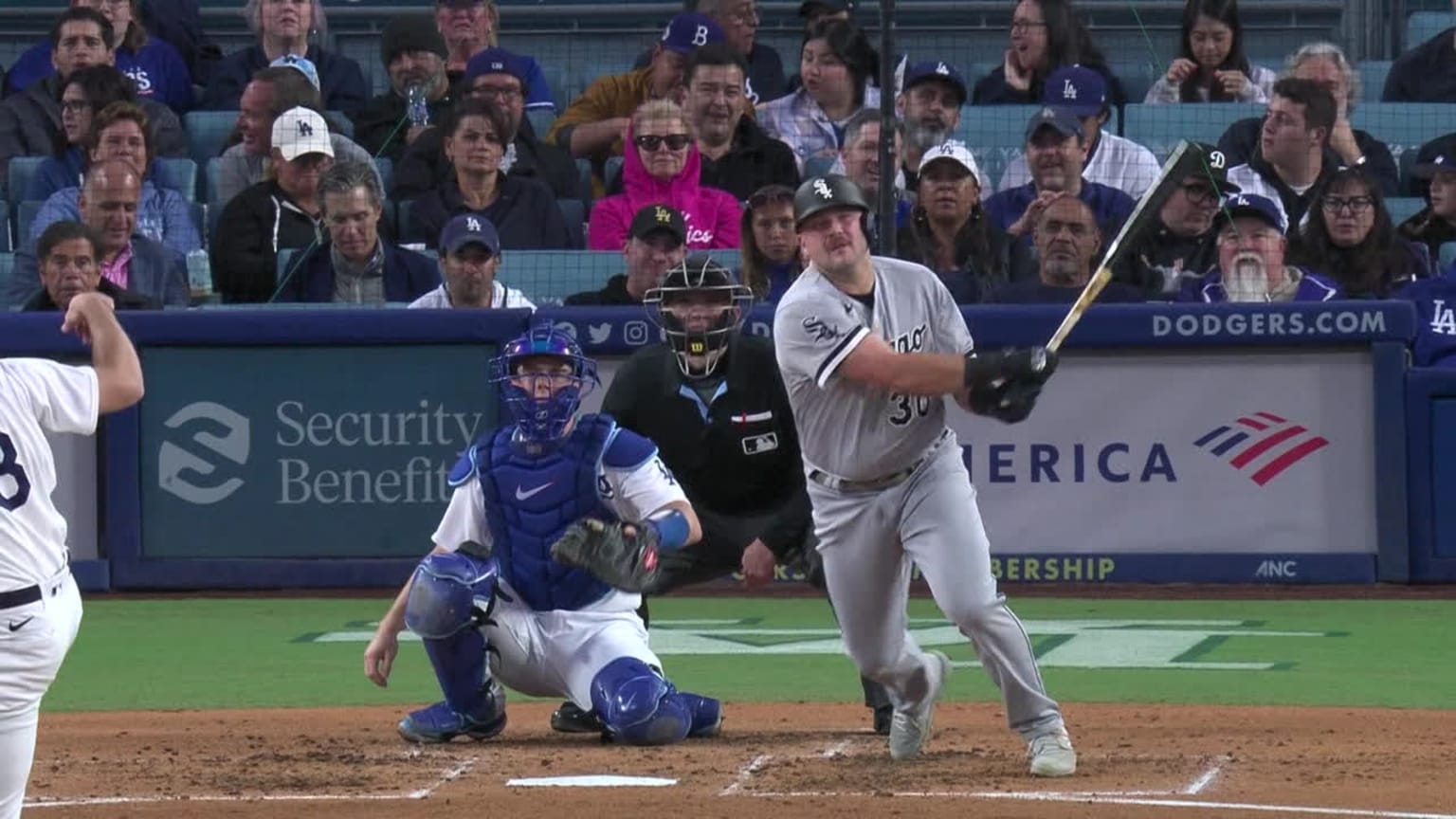 Jake Burger cranks a solo homer to center field | 06/15/2023 | Chicago White Sox