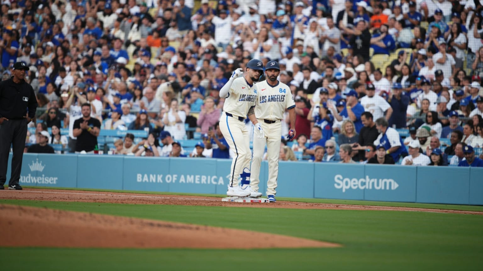 Andy Pages' RBI single | 06/14/2025 | Los Angeles Dodgers