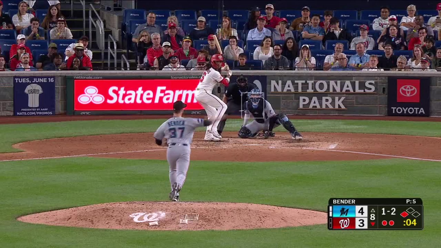 Anthony Bender strands game-tying run at third | 02/06/2026 ...
