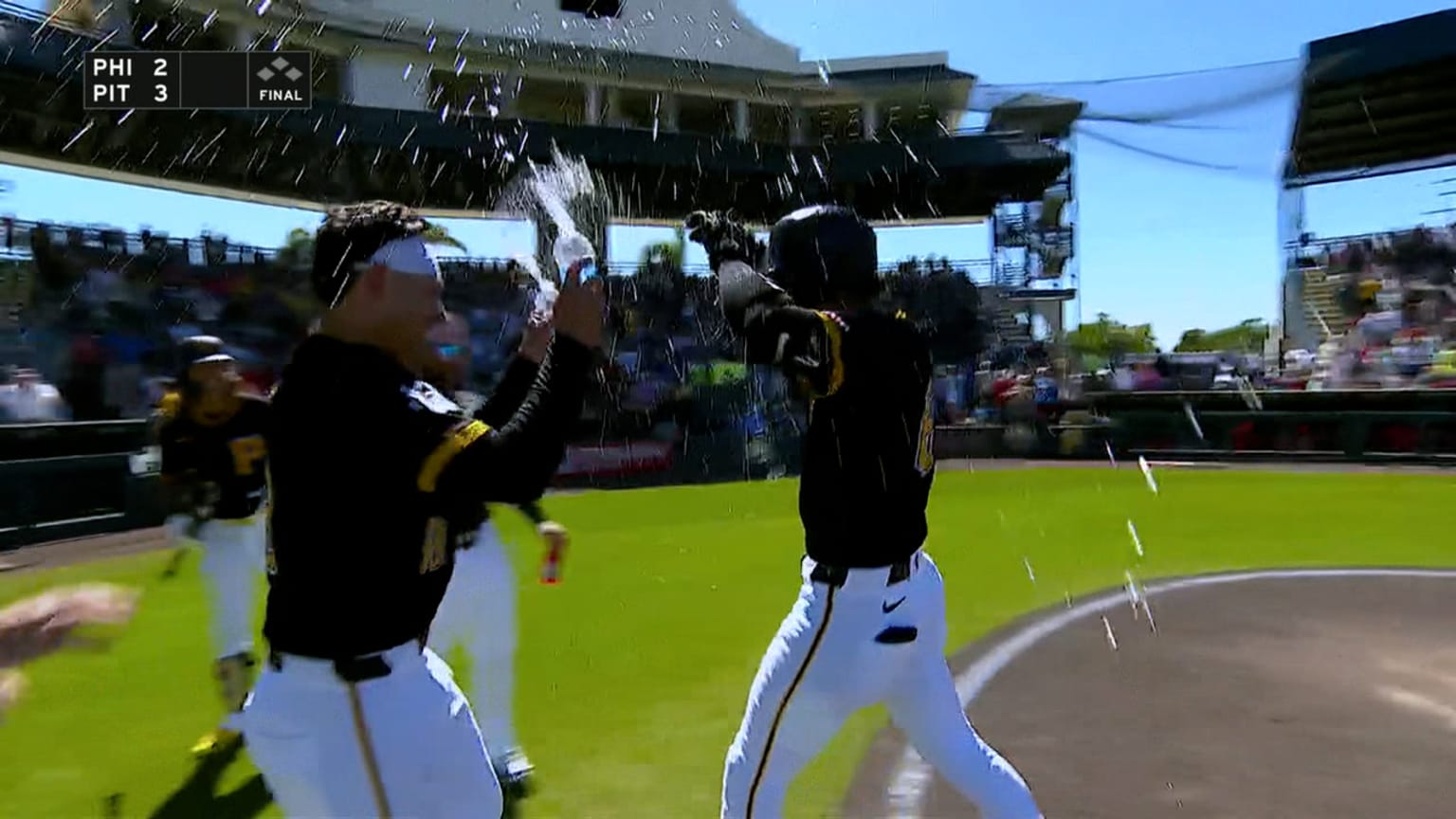 Javier Rivas' walk-off homer | 03/18/2025 | Pittsburgh Pirates