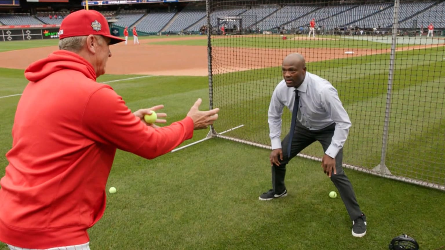 Harold joins Bobby Dickerson for infield defense | 10/31/2022 | Seattle ...
