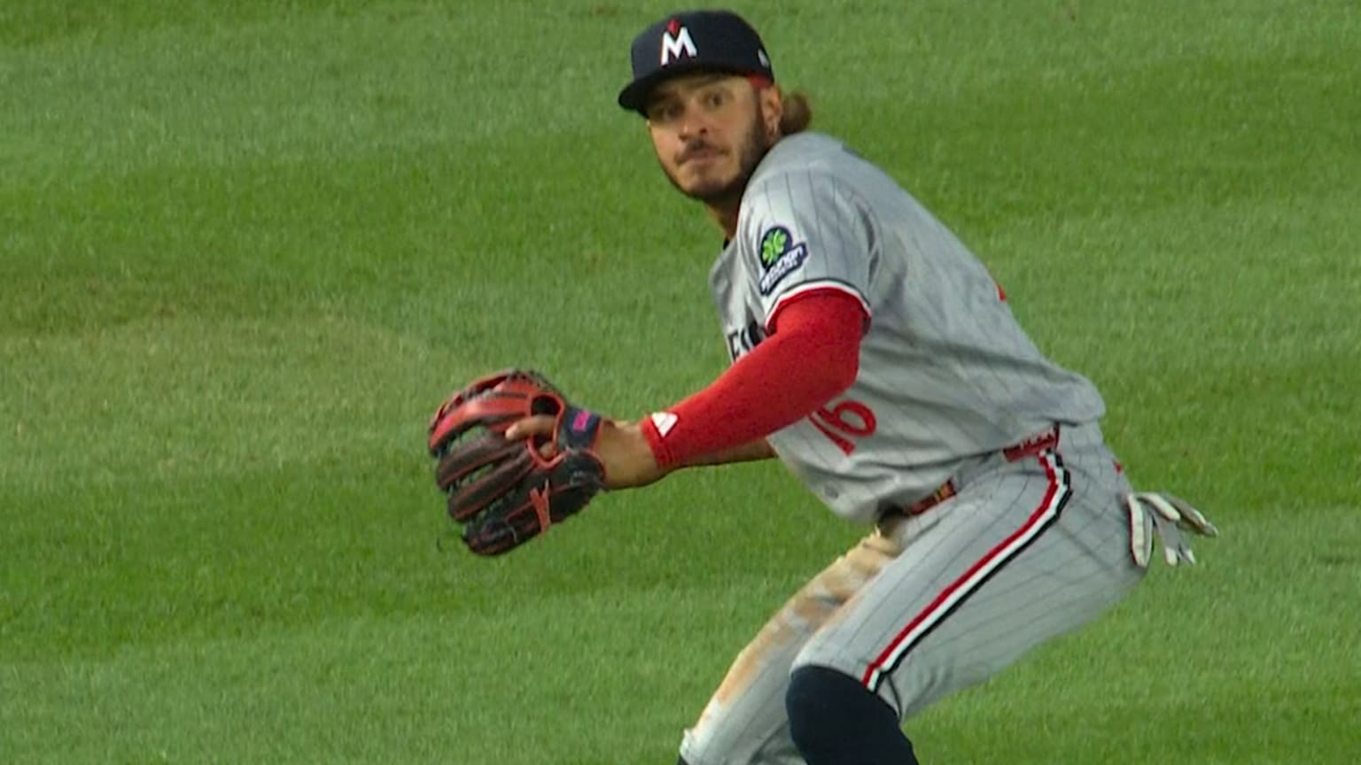 Austin Martin's sliding grab | 08/12/2025 | Minnesota Twins