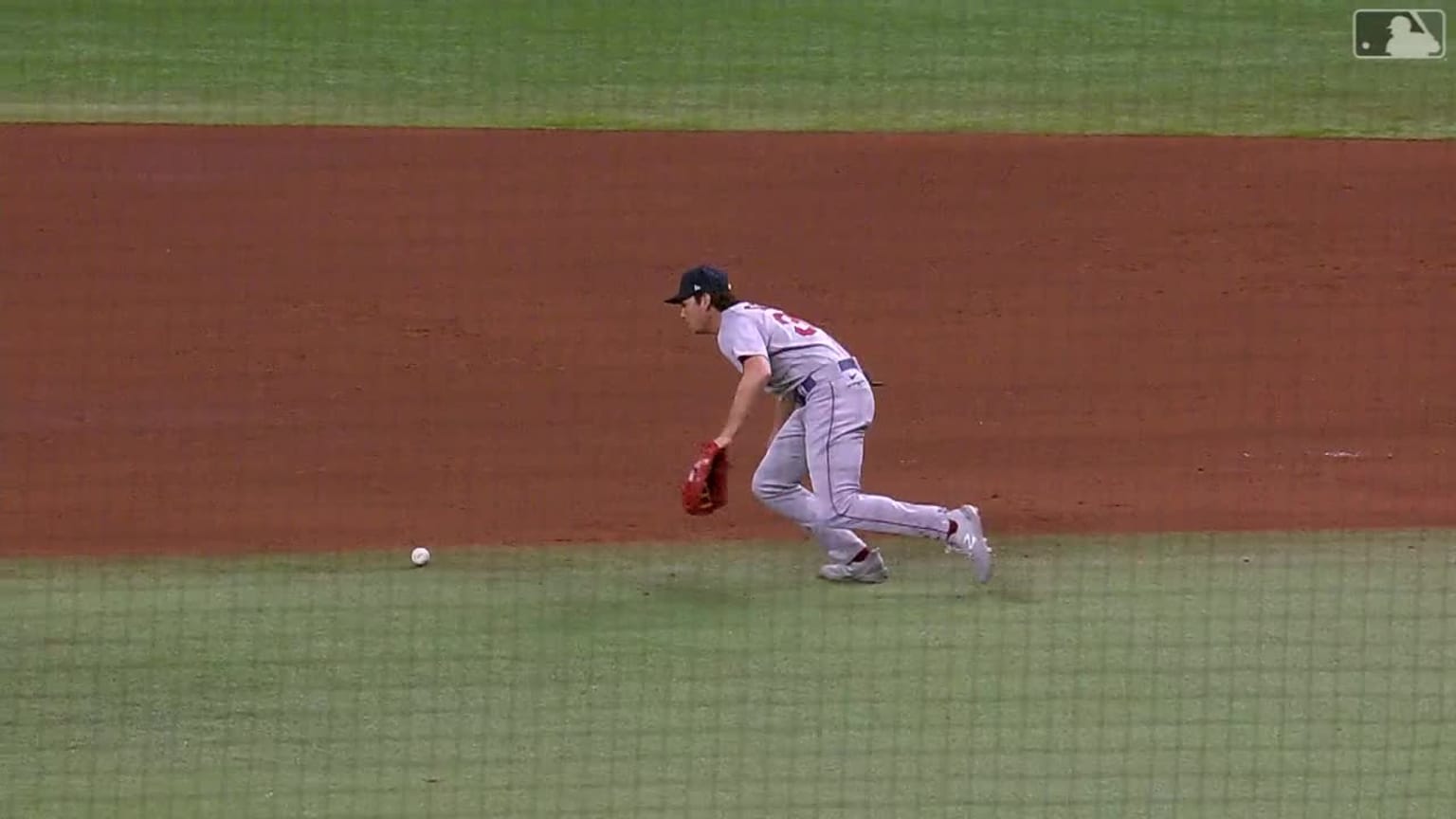 Yandy Díaz scores on error | 04/11/2023 | Tampa Bay Rays