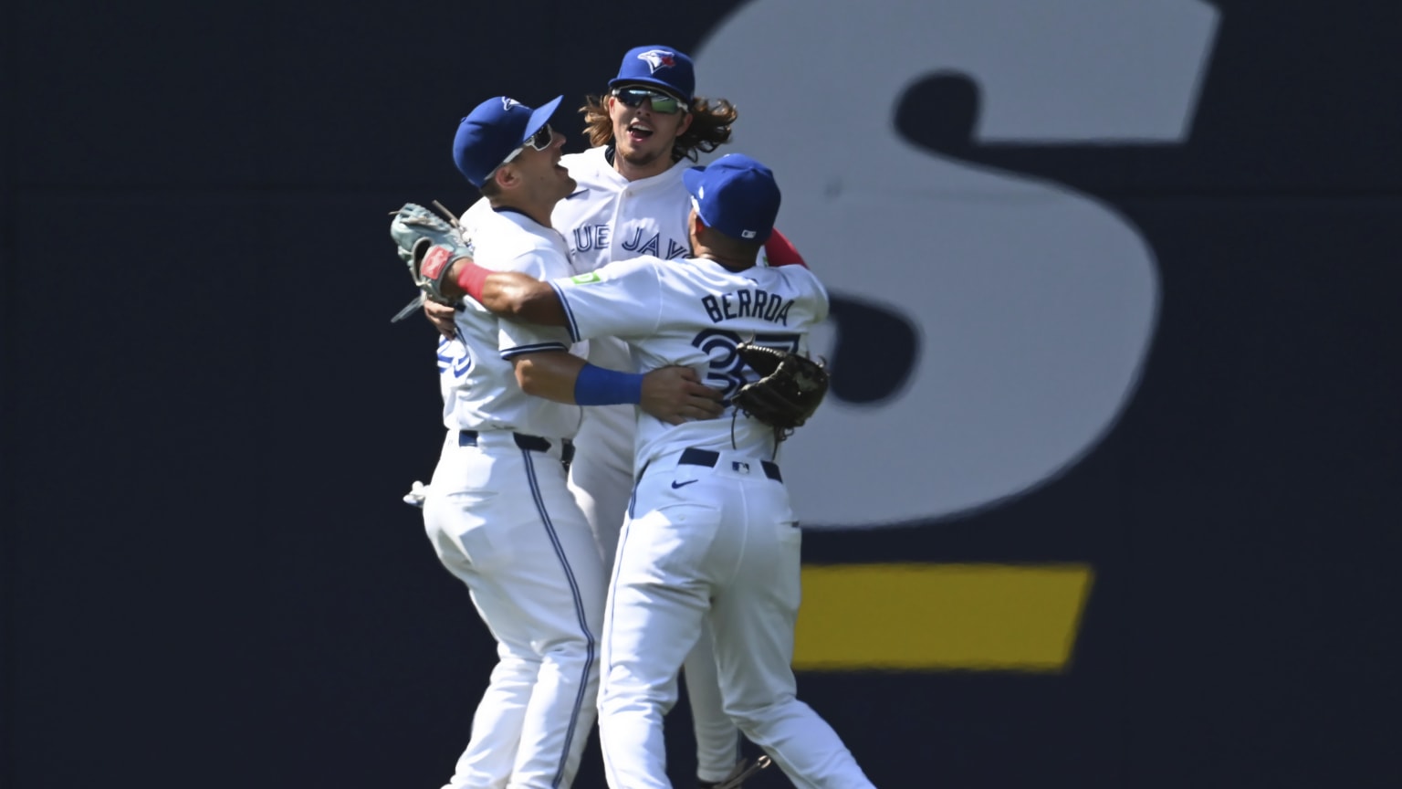 Zach Pop seals the Blue Jays' 7-3 win | 07/28/2024 | Toronto Blue Jays