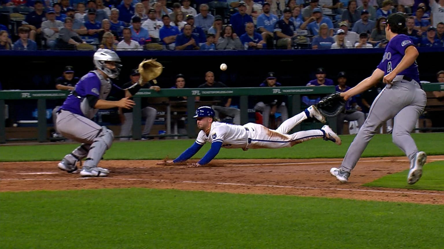 Kyle Isbel reaches on fielders choice, Waters scores | 04/22/2025 ...