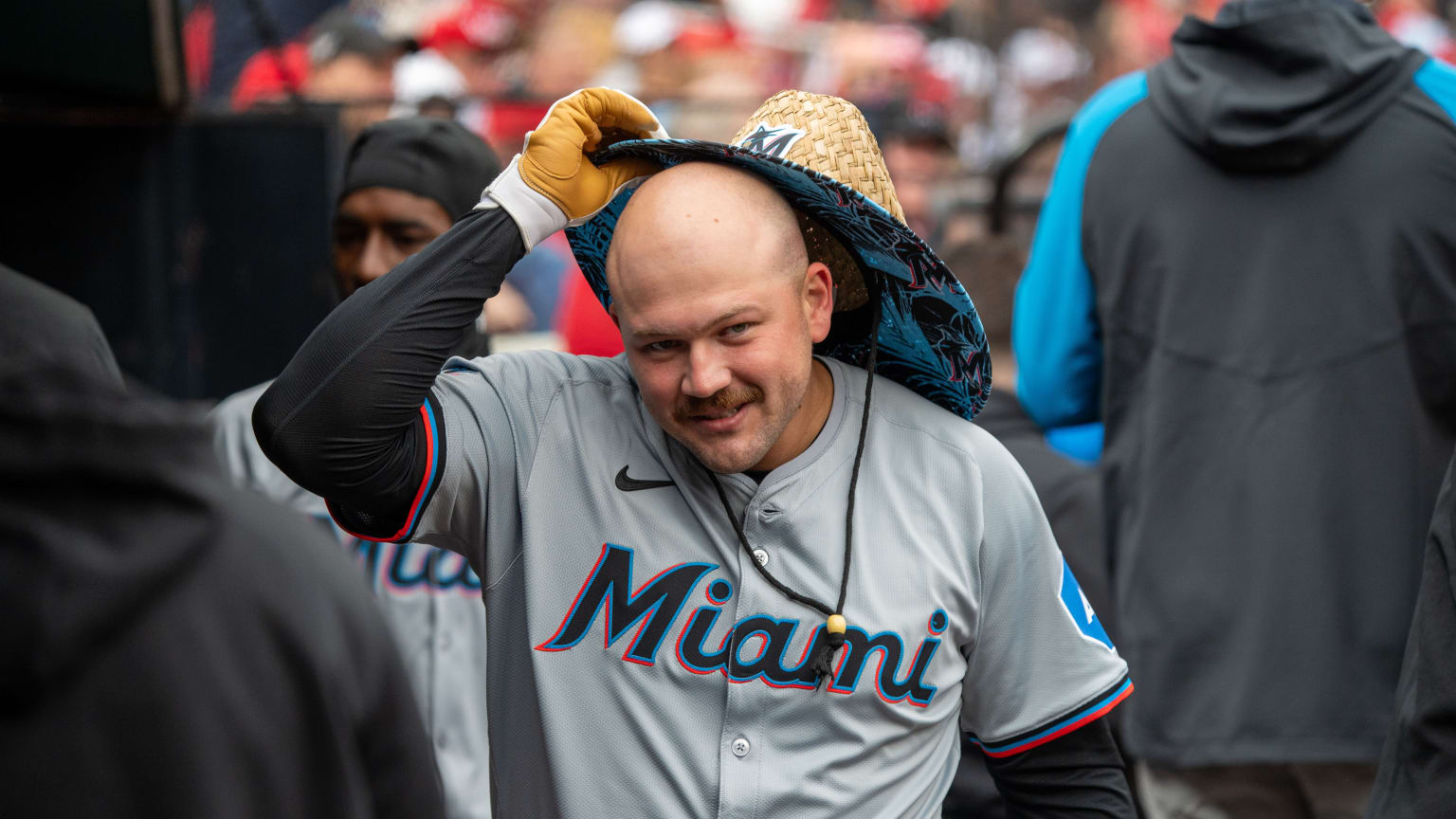 Jake Burger ties the game with a home run (1) | 04/04/2024 | Miami Marlins
