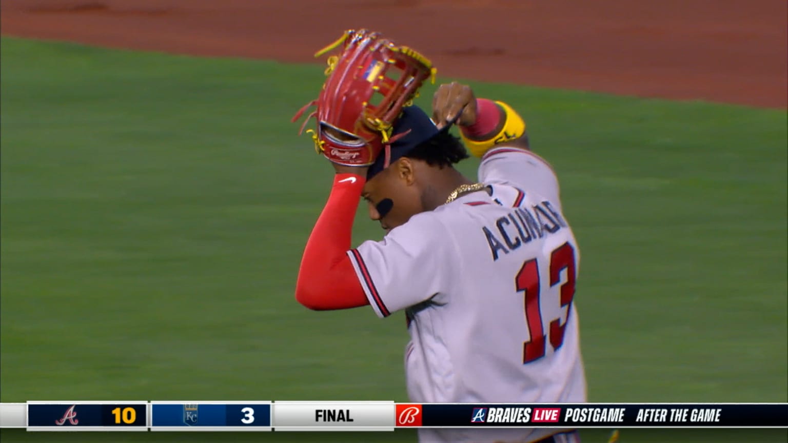 Danny Young secures the final out as Braves' win | 04/14/2023 | Atlanta ...