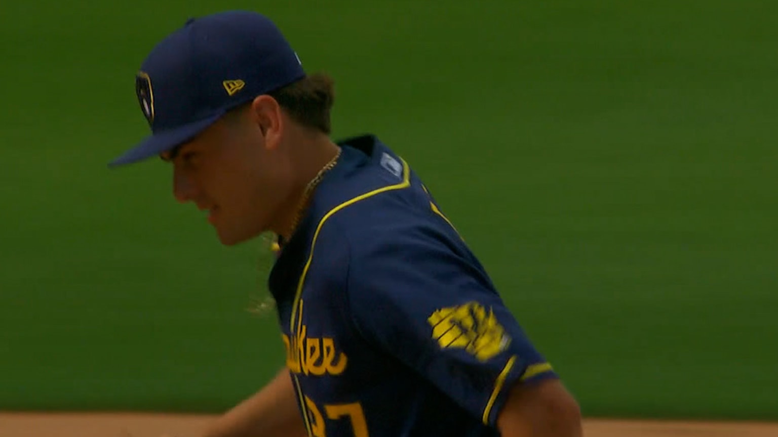 Brady Ebel's three assists in the 6th inning | 03/22/2026 | Milwaukee ...