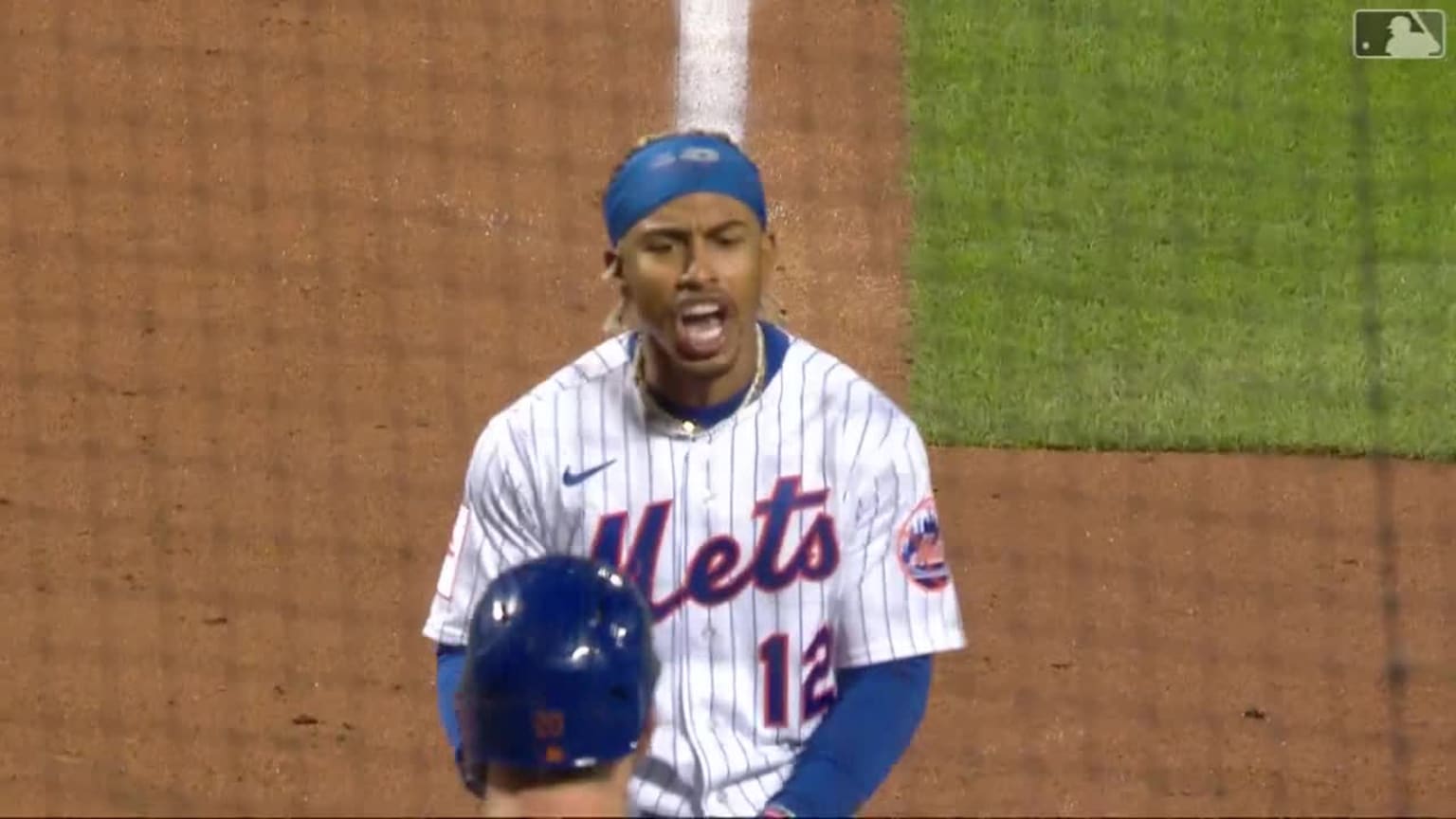 Jeff McNeil drives in two with a double to right | 04/10/2023 | MLB.com