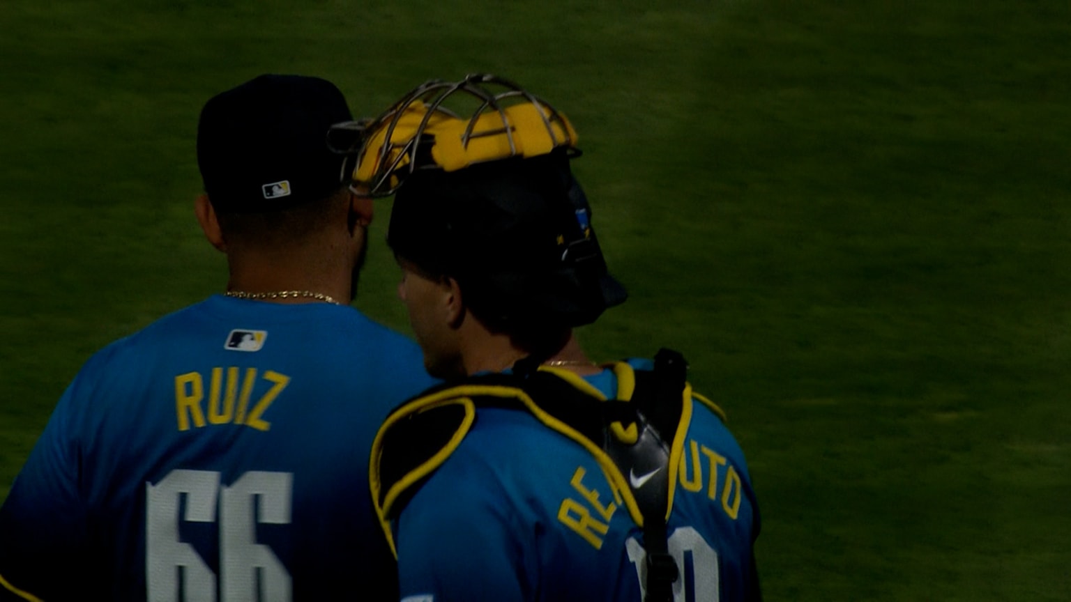 José Ruiz sella la victoria de los Filis | 18/04/2025 | Los Phillies de ...