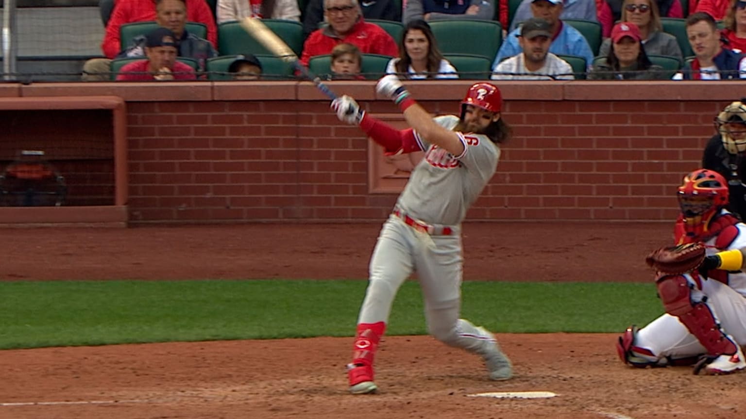 Brandon Marsh extends the lead with an RBI single | 10/07/2022 ... Brandon Marsh extends the lead with an RBI single | 10/07/2022 ...