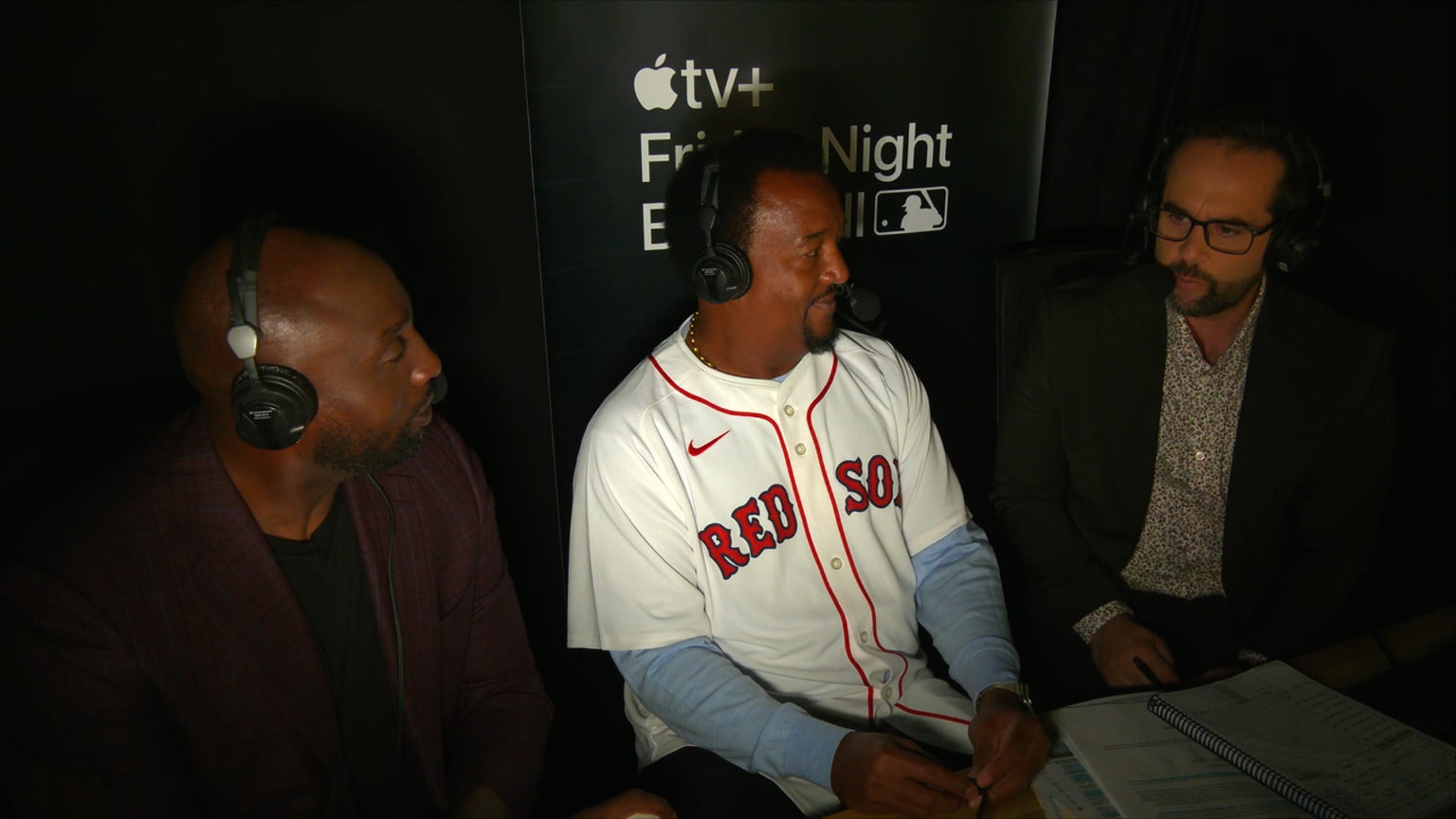 Pedro Martínez joins the booth | 09/12/2025 | MLB.com