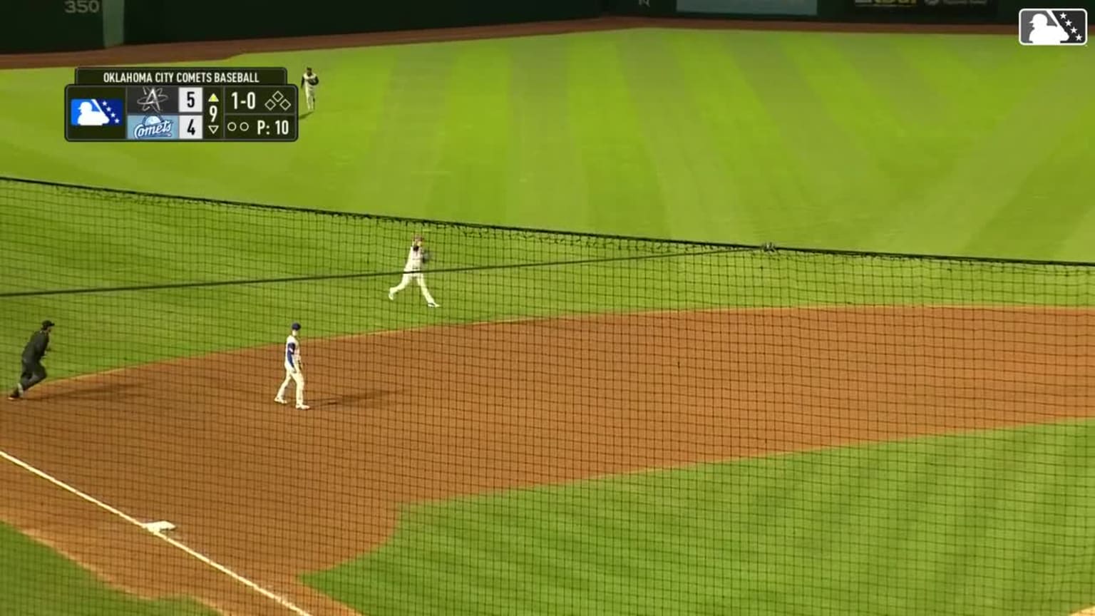 Alex Freeland's great throw | 05/09/2025 | Los Angeles Dodgers