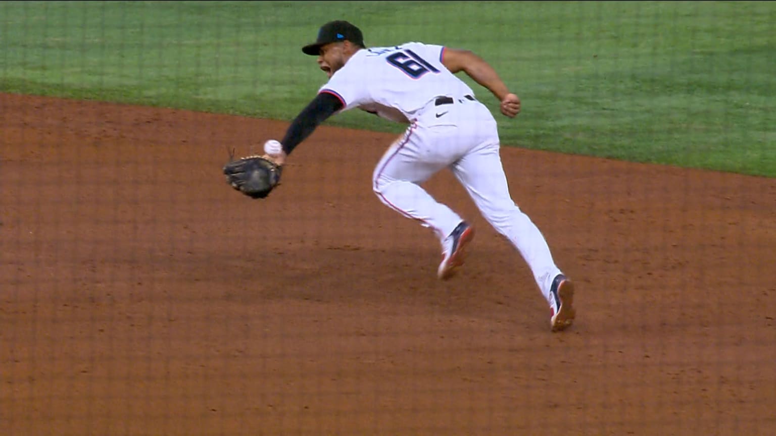 Daily Dash: Lopez's nice flip, Soto's slick leap | 06/06/2024 | MLB.com