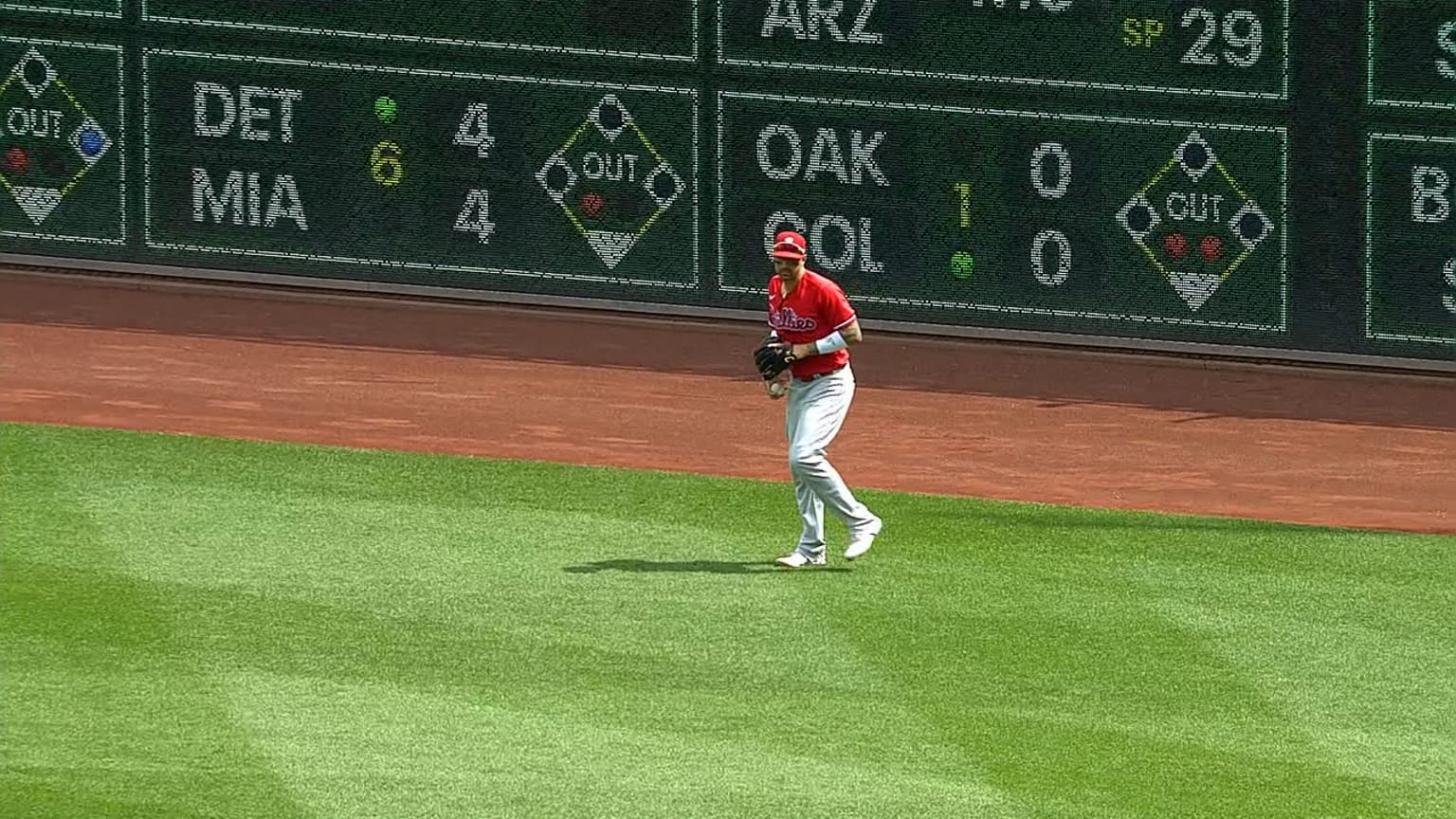 Jeff Hoffman leaves the bases loaded in the 6th | 07/30/2023 ...