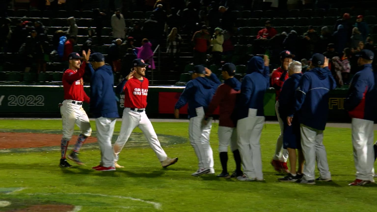 Tahnaj Thomas seals Great Britain's win over Germany | 09/17/2022 | MLB.com